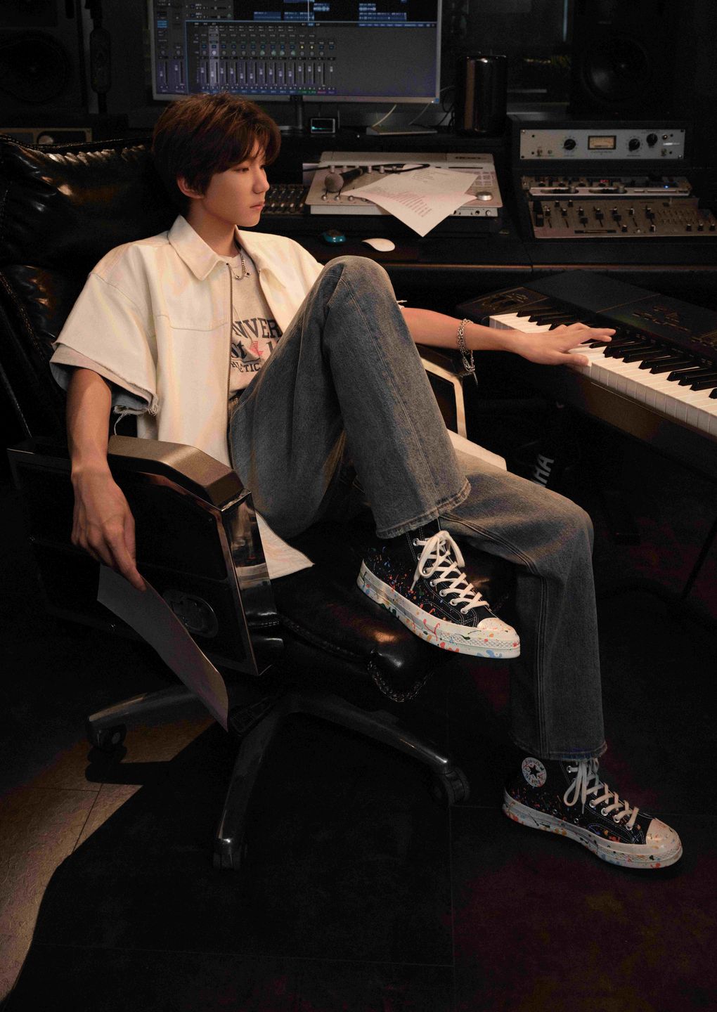 CONVERSE